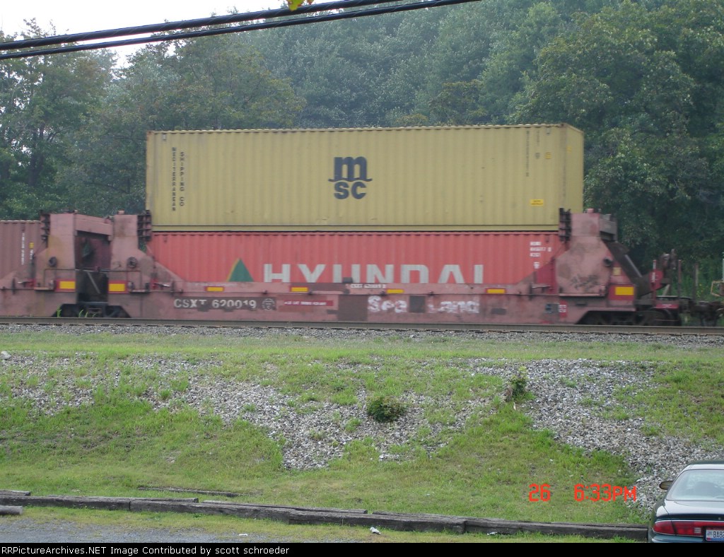 CSX 620019B Double Stackcar EB